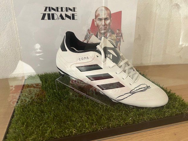 Scarpe calcio Adidas Copa firmata da Zinedine Zidane (Nuovo (secondo la ...