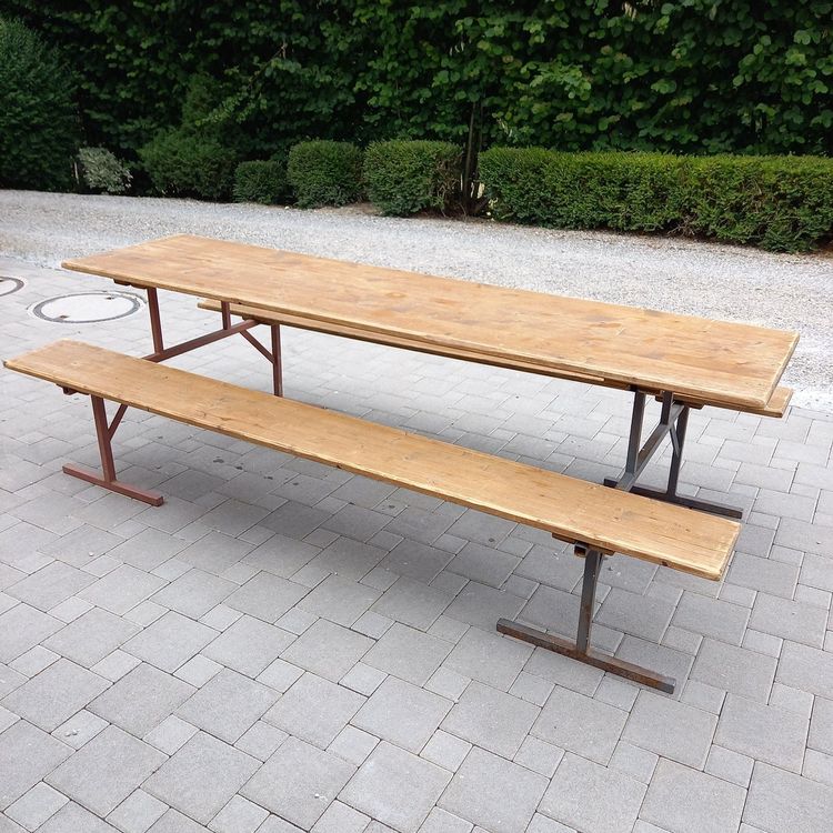Party Tisch / Biergartentischgarnitur / Festbank (Gebraucht) in ...