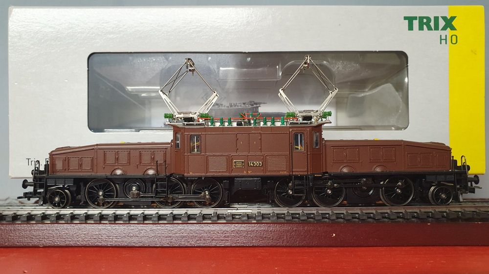 Elektrolokomotive Ce 6/8 III der SBB von Trix (Neu (gemäss Beschreibung)) in Bottmingen für CHF ...