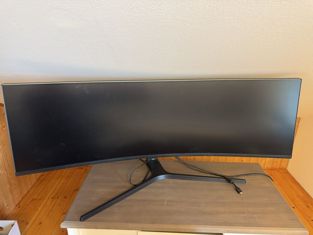 Samsung Curved Monitor 49 Zoll, Top Zustand, (Gebraucht) in Horgen für ...