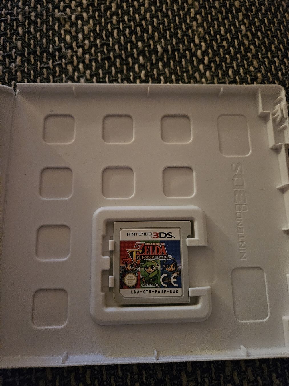 Nintendo 3DS - Zelda Tri Force Heroes - Top Zustand! (Gebraucht) in ...