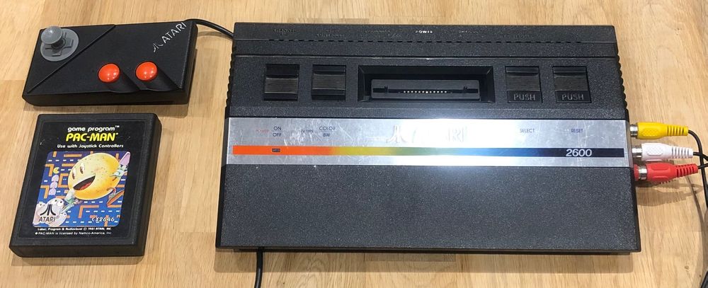 Atari 2600 mit AV Mod und Pac Man (Gebraucht) in Kestenholz für CHF 100 ...