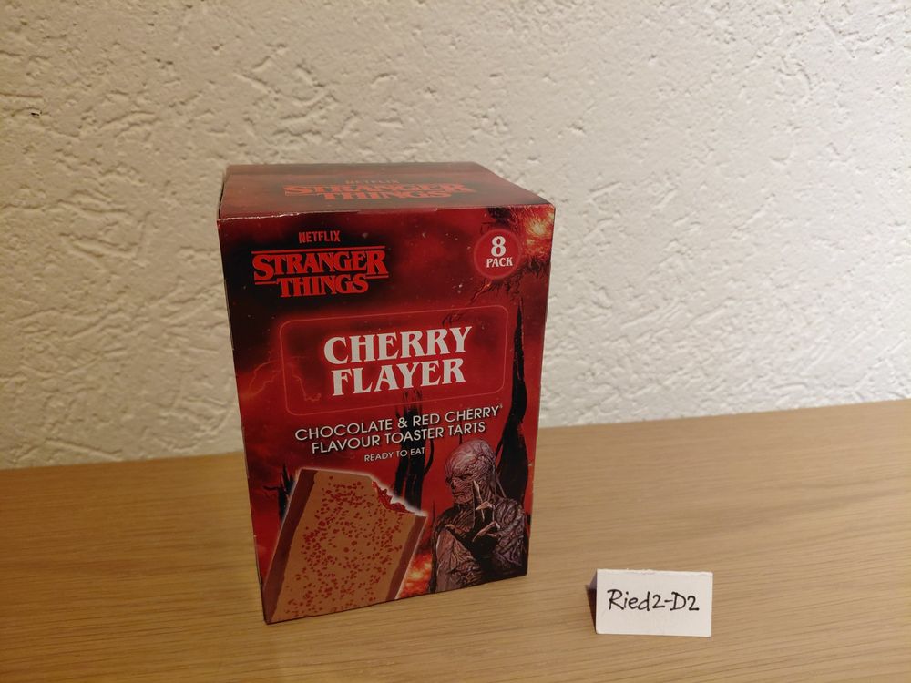 Stranger Things Cherry Flayer. NEW (Neu und originalverpackt) in La ...