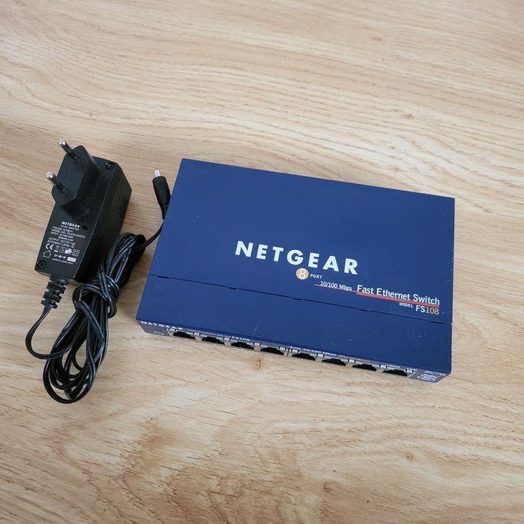NETGEAR PORT 10/100 Mbps Fast Ethernet Switch FS108 (Gebraucht) in ...
