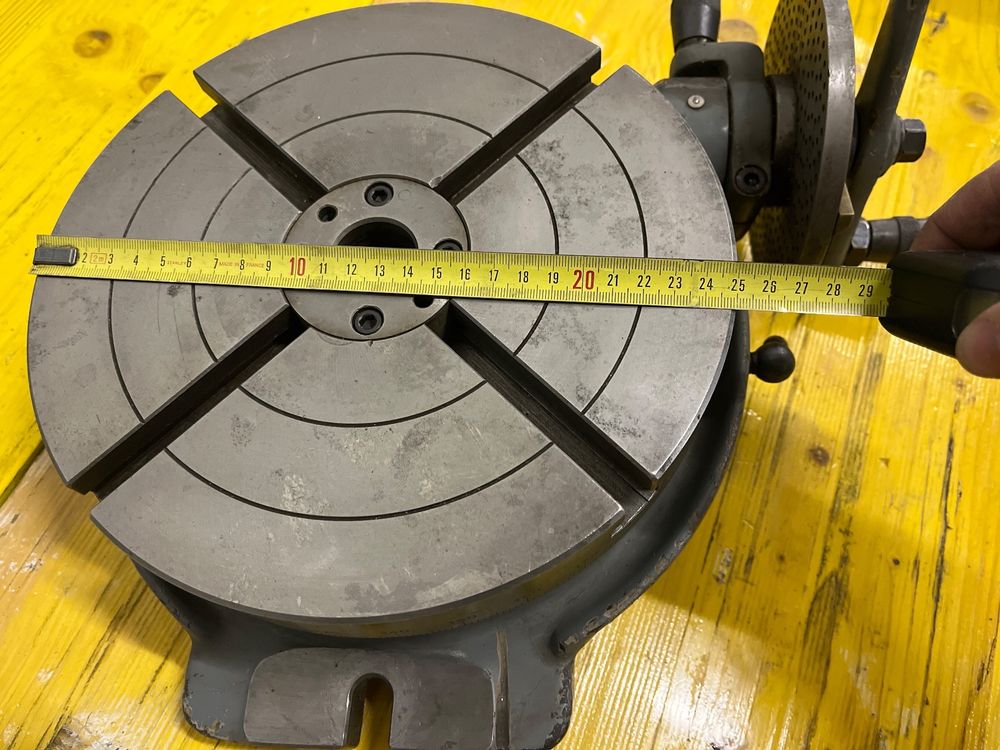 Rundtisch mit Teilapparat d250mm (Gebraucht) in Unterterzen für CHF 280 – nur Abholung auf ...