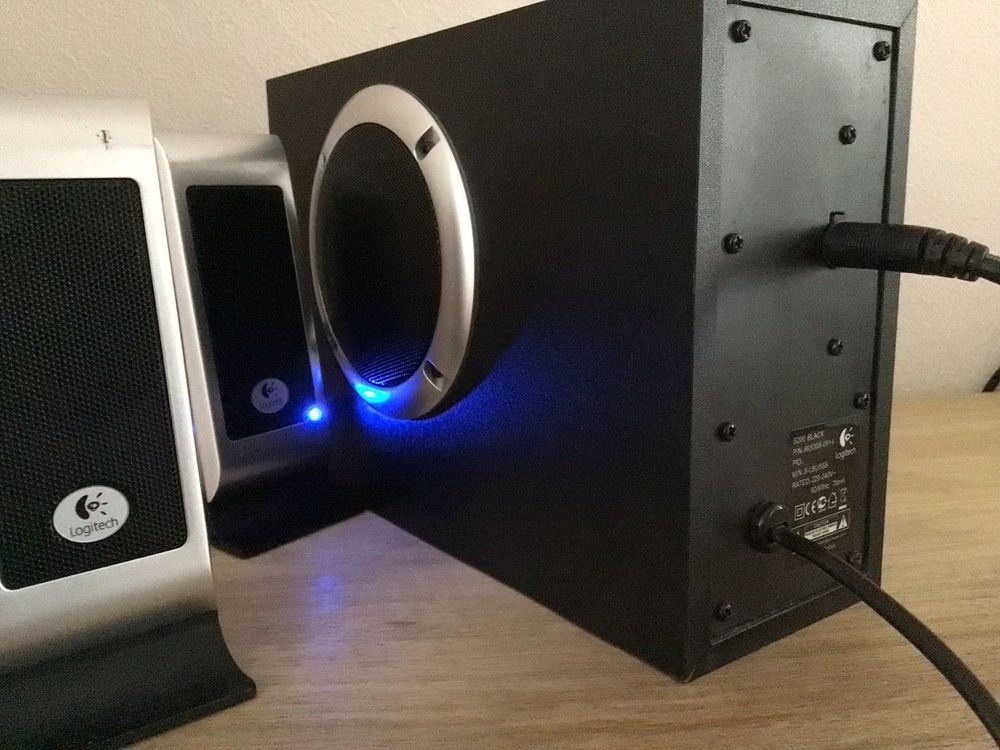 Logitech Boxen mit Subwoofer, S200 Black (Gebraucht) in Dietikon für CHF 10 – mit Lieferung auf ...