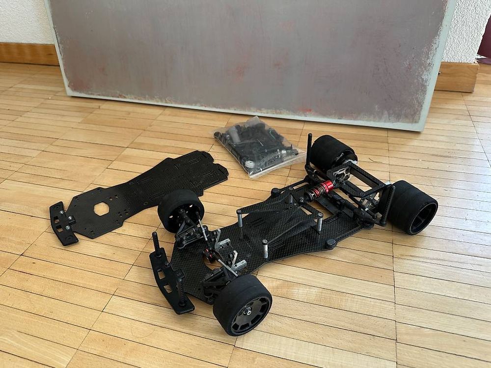 Corally 10SL Pan Car mit Ersatzteilen Awesomatix Xray Roche (Gebraucht) in Kilchberg ZH für CHF ...