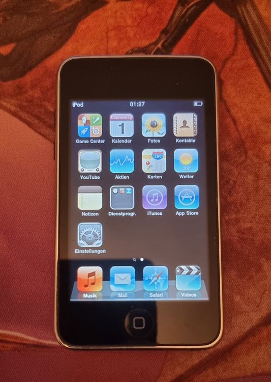 iPod Touch 2nd Gen - 8GB - schwarz - Rarität - Model A1288 (Gebraucht ...