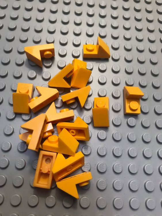 Lego 17x Dachstein 1x2(92946) (Gebraucht) in Basel für CHF 1.7 – mit ...