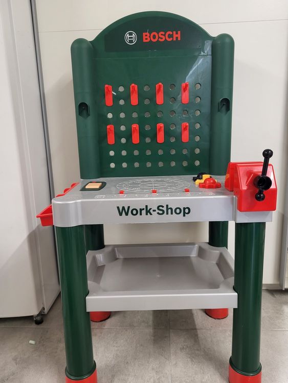 BOSCH Work-Station Werkbank für Kinder (Gebraucht) in Obergerlafingen ...