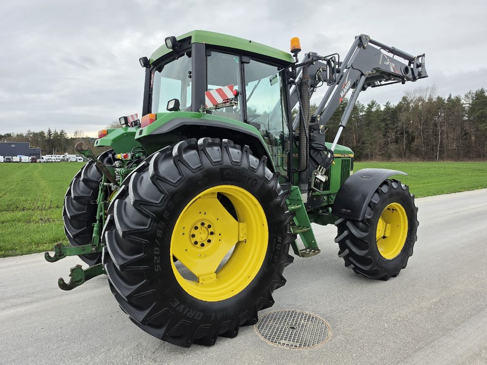 John Deere 6900 mit Druckluft & Frontlader PERLE! (Gebraucht) in ...