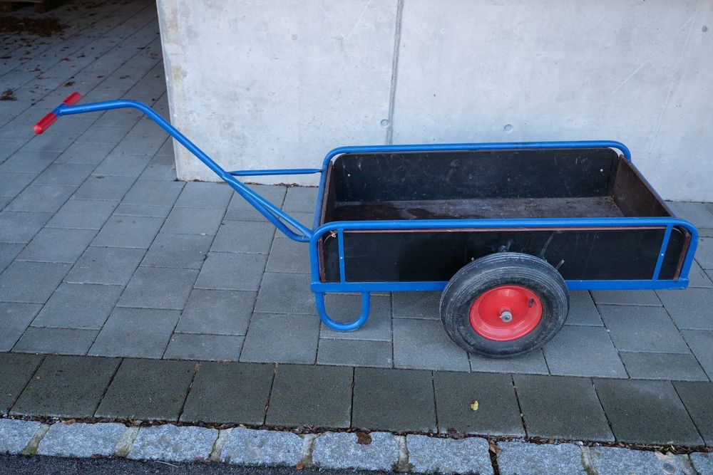 Char / charette à bras Mapo (Gebraucht) in Ependes FR für CHF 199 – nur ...