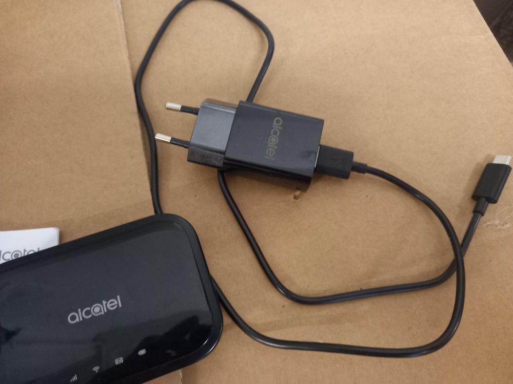 Alcatel MW12VK Mobile Hotspot (Gebraucht) in Prez-vers-Siviriez für CHF ...