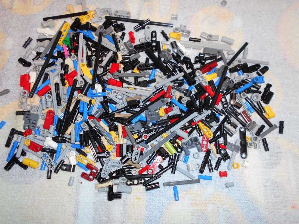 Lego Technik Kleinteile ( Set 309 ) (Gebraucht) in Niederuzwil für CHF 16 – mit Lieferung auf ...