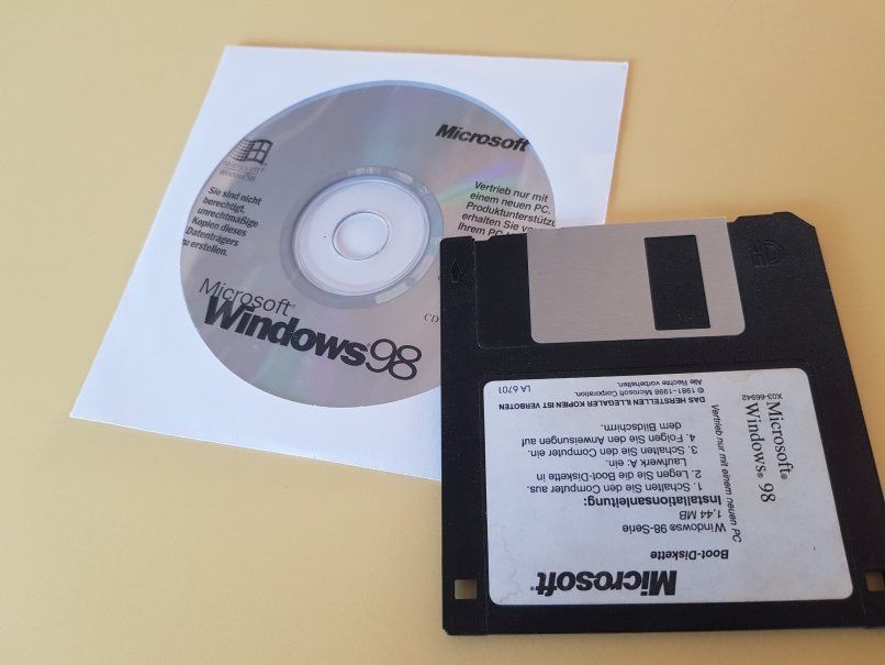Windows 98 CD-ROM inkl. Bootdisk | Kaufen auf Ricardo