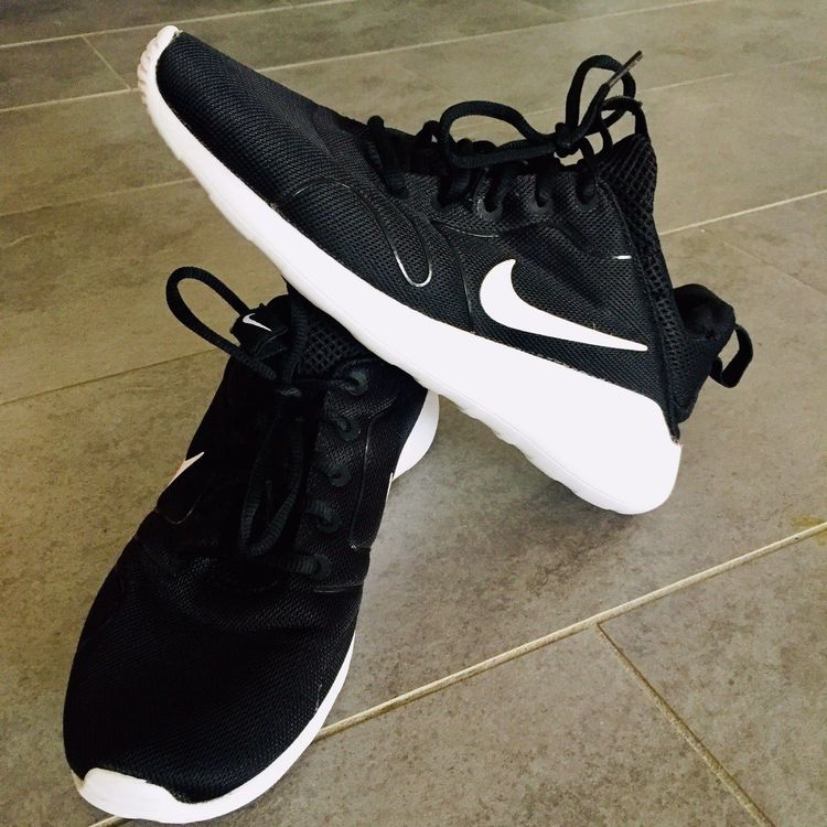 NIKE Sneakers, Grösse 43 - GÜNSTIG! (Gebraucht) in Luzern für CHF 23 ...