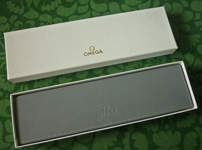 Vintage OMEGA Uhren-Box - Box mit Umkarton (Gebraucht) in Adliswil für CHF 25 – mit Lieferung ...