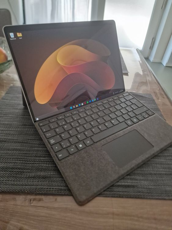 Microsoft Surface Pro 8 | Kaufen auf Ricardo