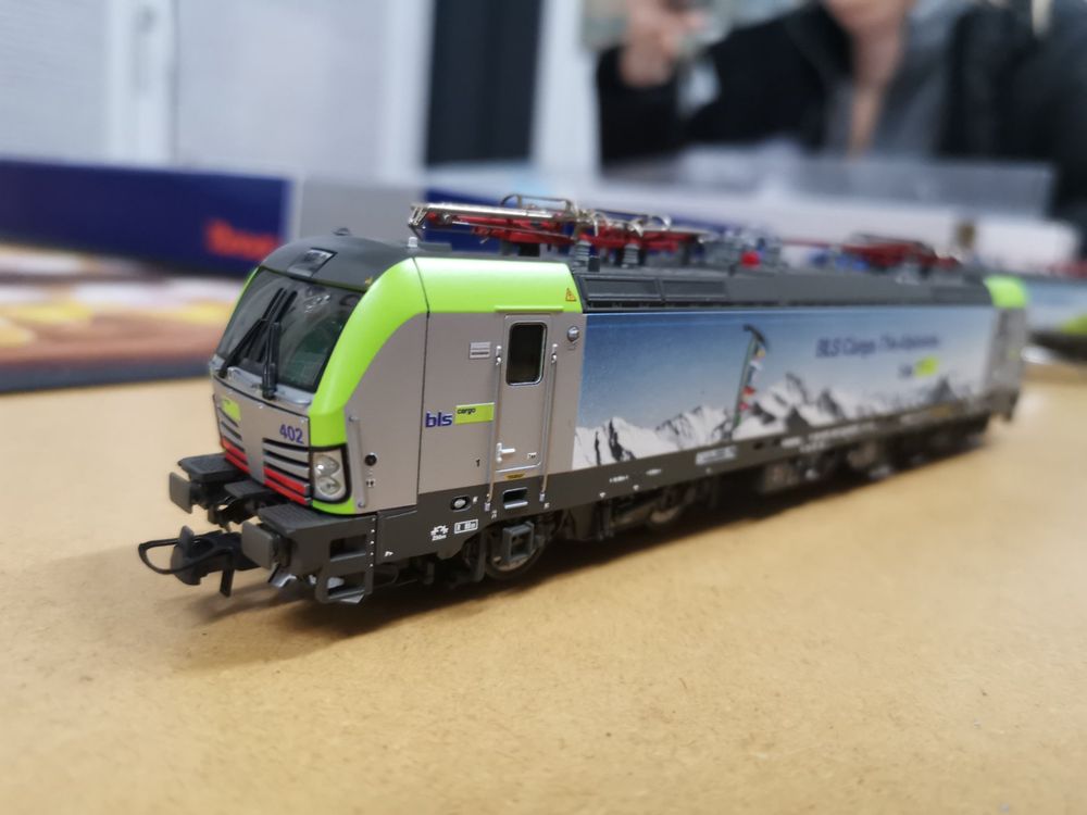 Roco - BLS Vectron Re 475 402 | Kaufen auf Ricardo
