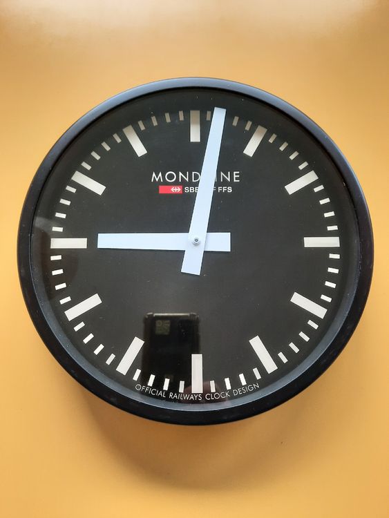 Mondaine SBB CFF Wanduhr Aluminium 25 cm (Gebraucht) in Zürich für CHF ...