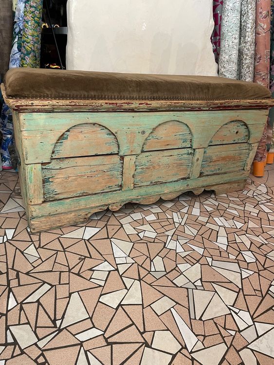 coffre Truhe ancien (Gebraucht) in Zürich für CHF 30 – nur Abholung auf Ricardo kaufen