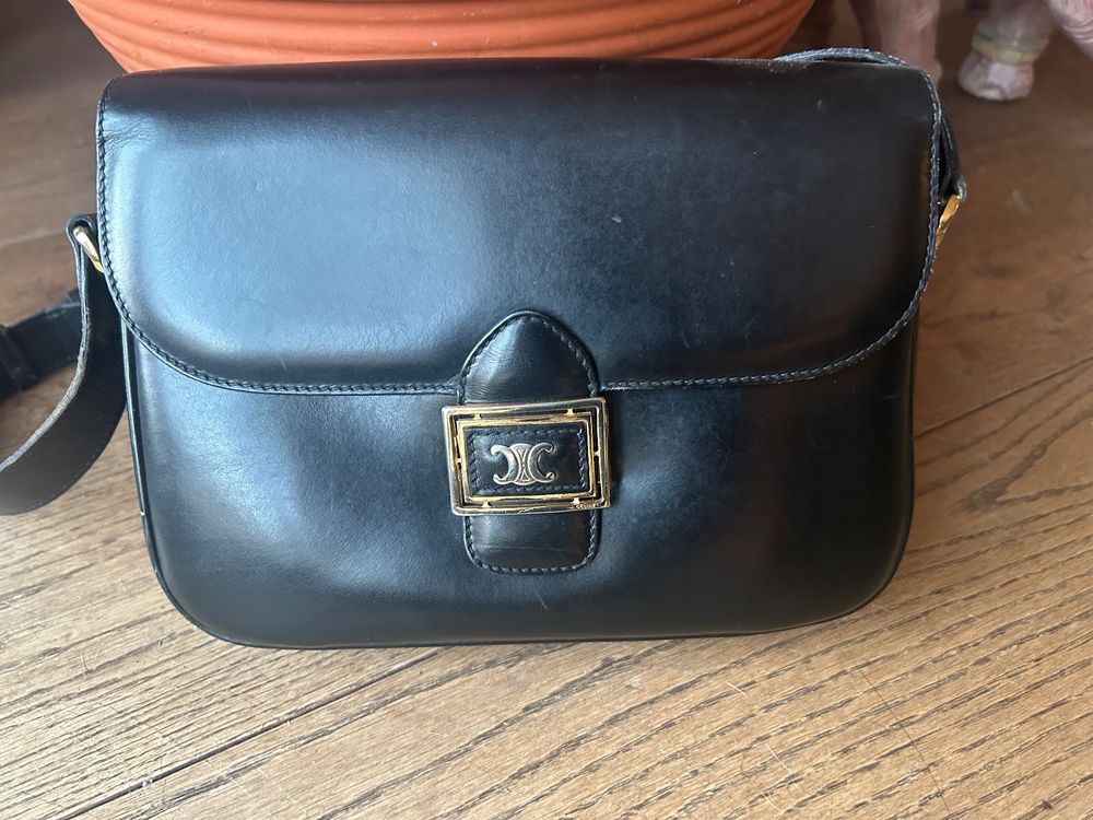 Celine Tasche Vintage (Gebraucht) in Brüttisellen für CHF 229 – mit Lieferung auf Ricardo kaufen