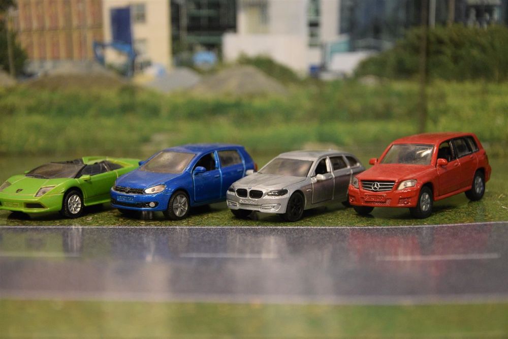 Siku Set Automobil-Transporter + 4 Autos | Kaufen auf Ricardo