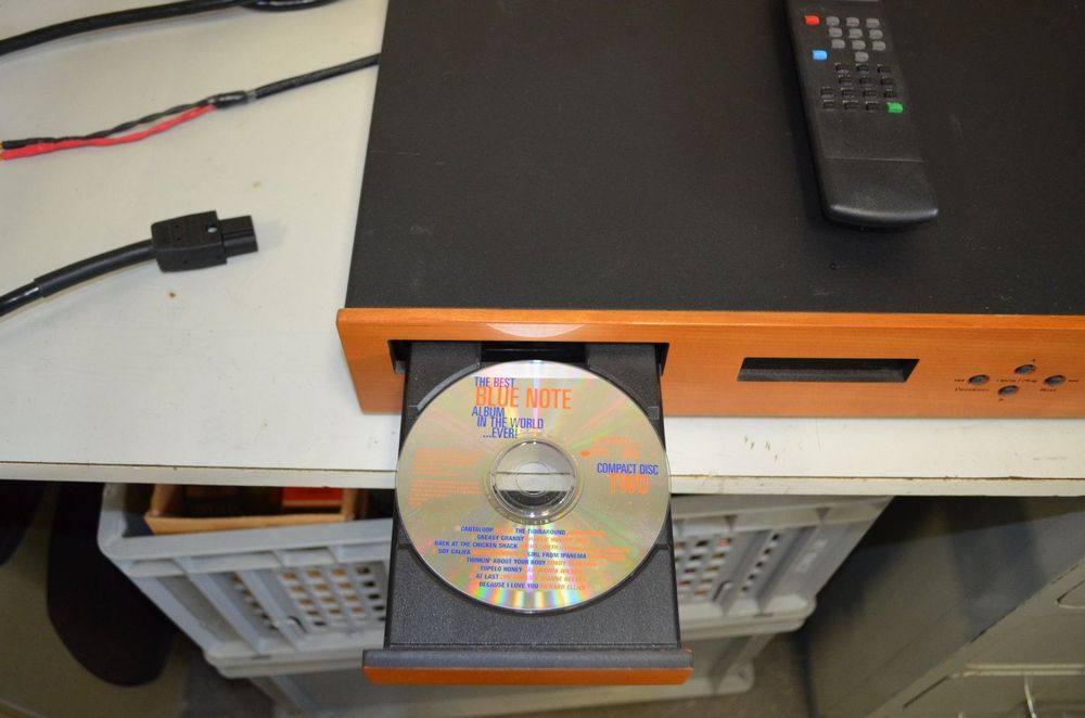 Holfi Xenia Highend CD Player | Kaufen auf Ricardo