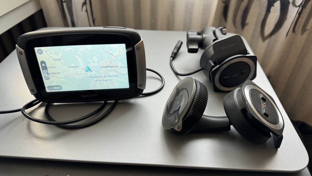 TomTom Rider 400 Navigation mit Halterungen | Kaufen auf Ricardo