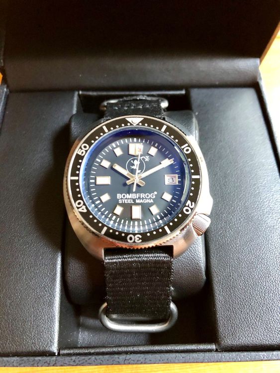 Bombfrog Steel Magna 500m Taucheruhr (Gebraucht) in Flums für CHF 122 ...