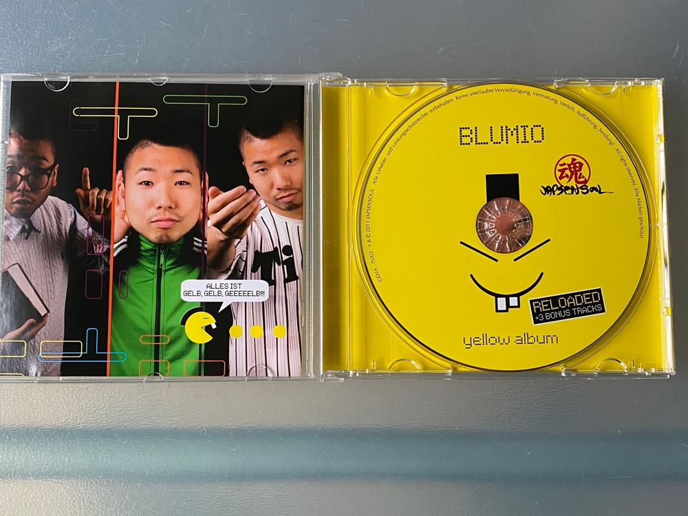 Blumio - Yello Album mit orginal Unterschrift (Gebraucht) in Oberried ...