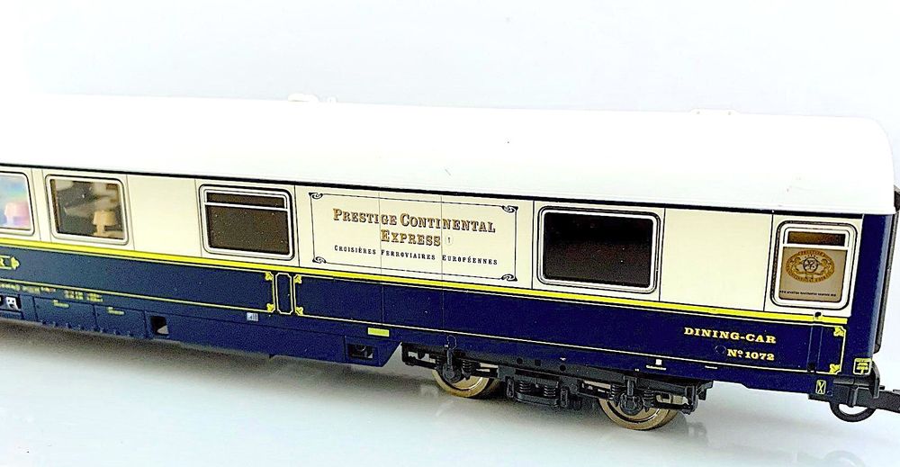 2-teiliges Set Salonwagen der SBB Art.-Nr.64084 Roco Wechsel (Neu ...