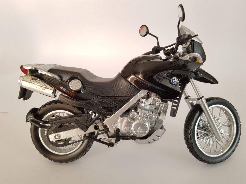 Motorrad BMW F650 GS Massstab 1:12, schwarz Töff (Gebraucht) in Kappelen für CHF 15 – mit ...