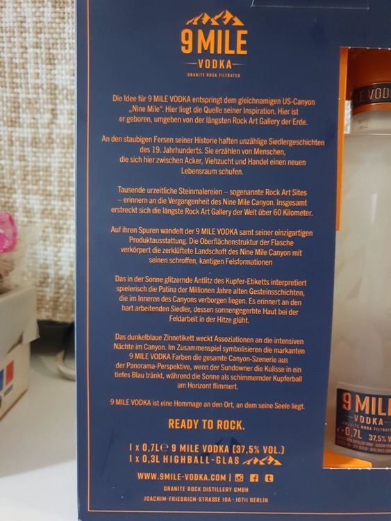 Vodka 9 Mile 0,7 lt. LED leuchtet m.Glas (Neu und originalverpackt) in ...