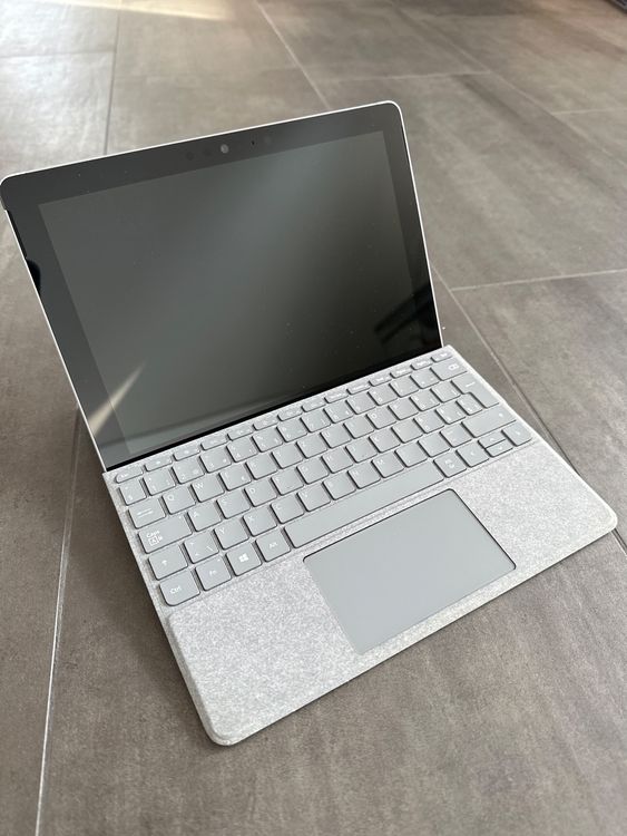 Microsoft Surface Go - 128GB | Kaufen auf Ricardo