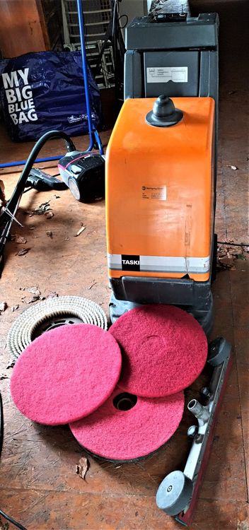 Taski Combimat 600 Bodenputzmaschine für Ersatzteile (Gebraucht) in ...