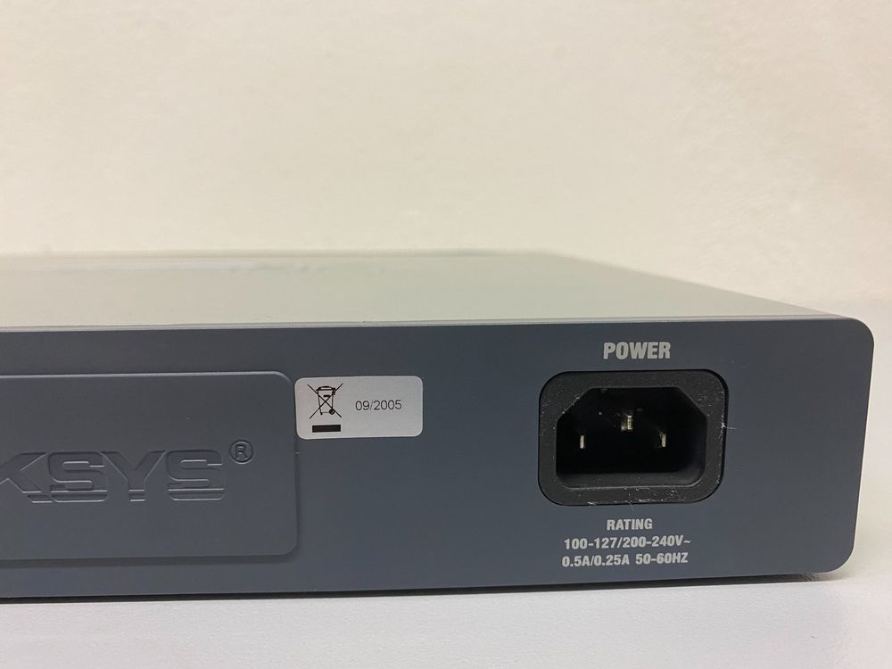 Linksys SR216 16-Port 10/100 Switch (Gebraucht) in Hochdorf für CHF 60 ...