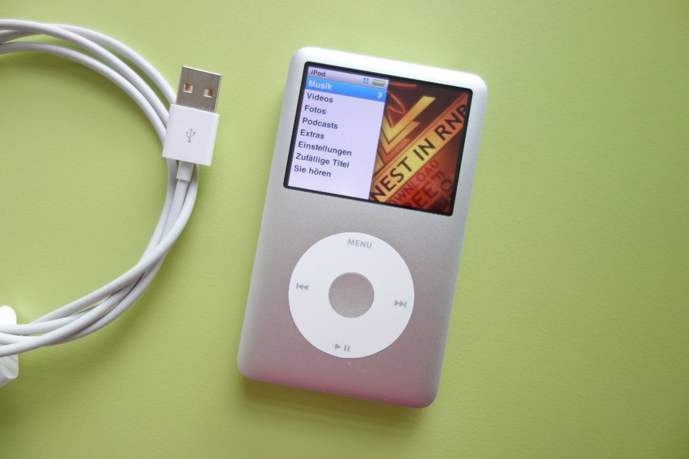 Apple iPod Classic 160GB silver 7. Generation | Kaufen auf Ricardo