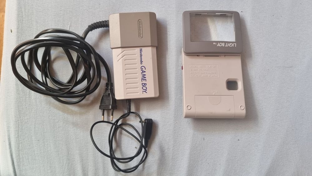 Nintendo Gameboy - Battery Pack 2 DMG-11-NOE + Light boy (Gebraucht) in ...