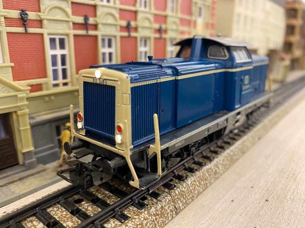 Märklin 3147 DB BR 212 blau/beige | Kaufen auf Ricardo