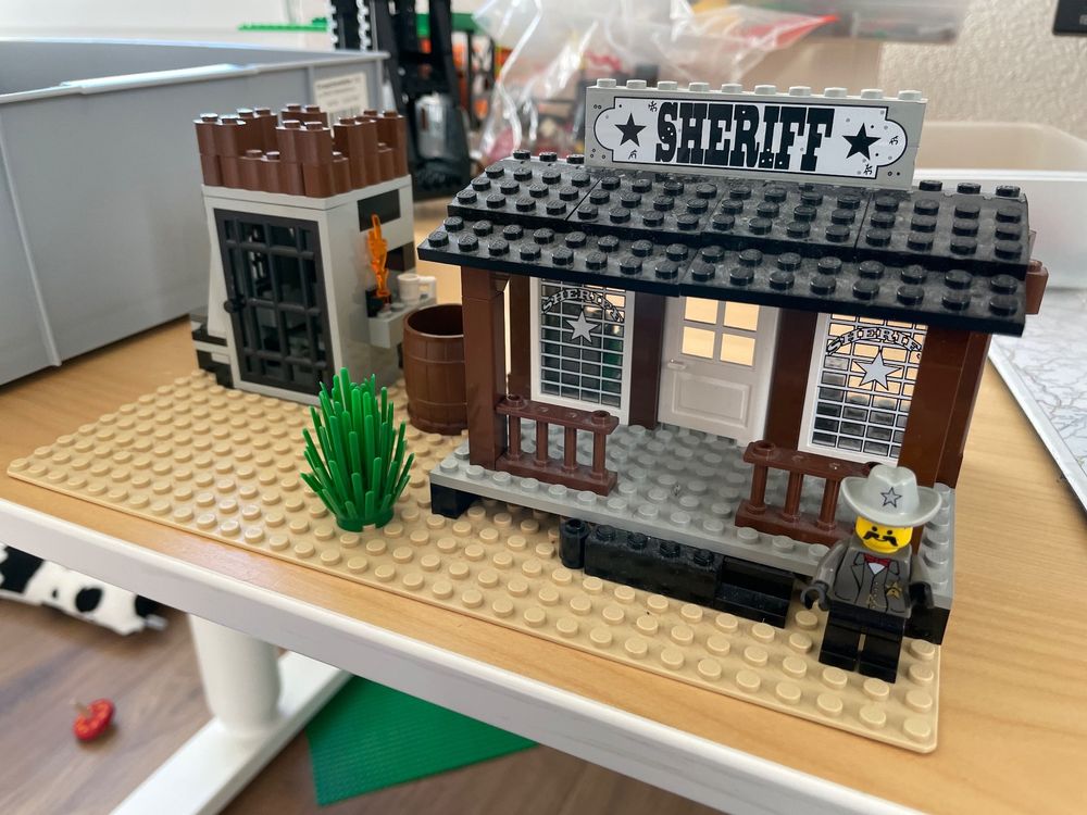 Lego Western Sheriff‘s Office (Gebraucht) in Güttingen für CHF 30 – mit ...