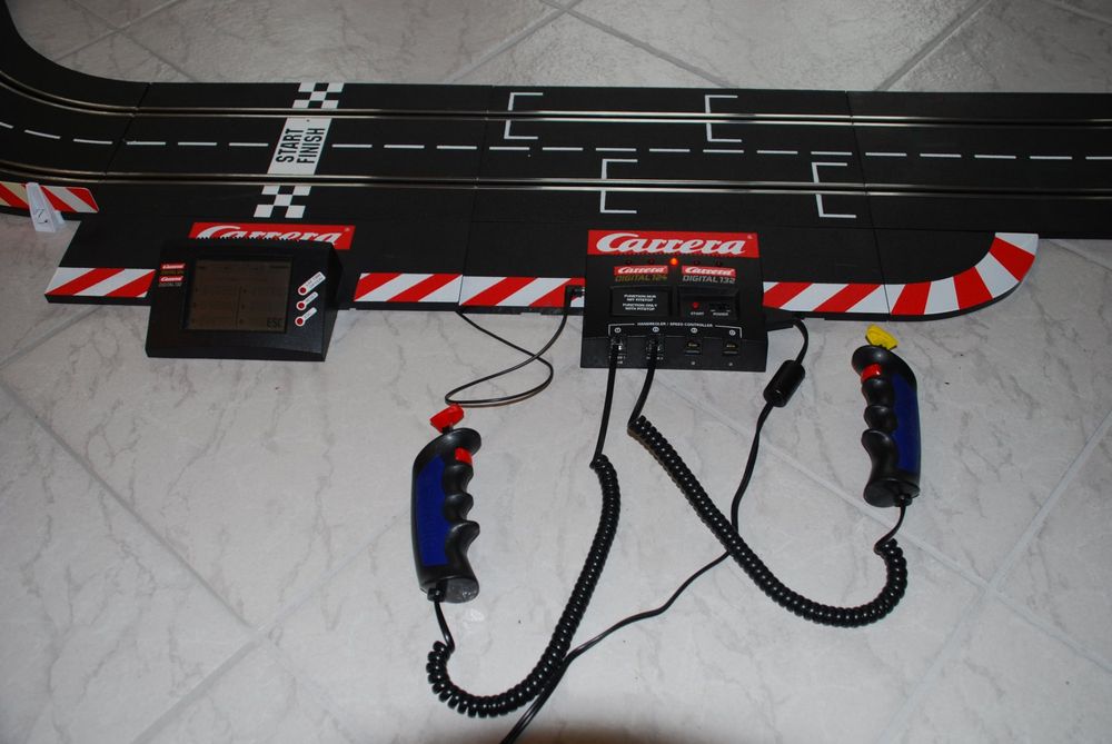 Carrera Digital 132 Rennbahn (D'occasion) à Therwil pour CHF 130 – retrait uniquement | Acheter ...