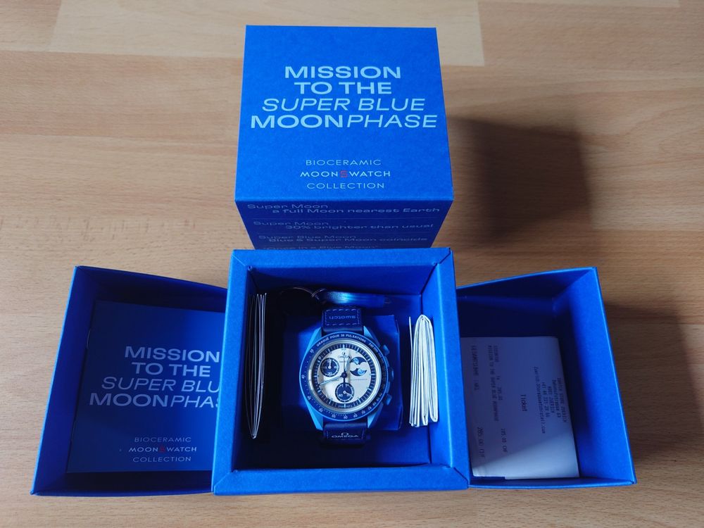 Omega& Swatch Moonswatch MISSION TO THE SUPER BLUE MOONPHASE (Neu und originalverpackt) in ...