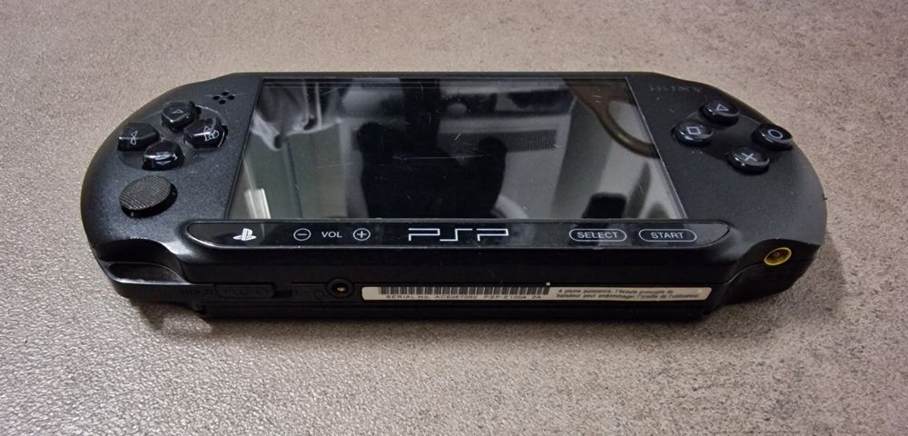 PSP Street / PSP E1004 - schnelle Lieferung! (Gebraucht) in Pratteln ...