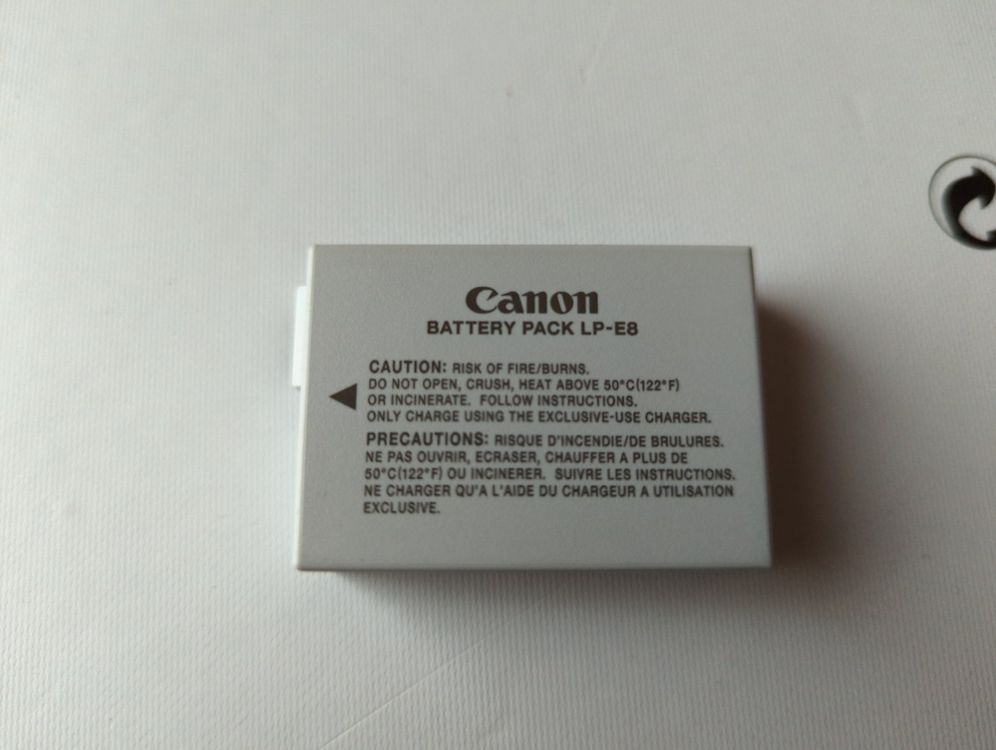 Canon Battery-Pack LP-E8 (Gebraucht) in Luzern für CHF 21 – mit Lieferung auf Ricardo kaufen