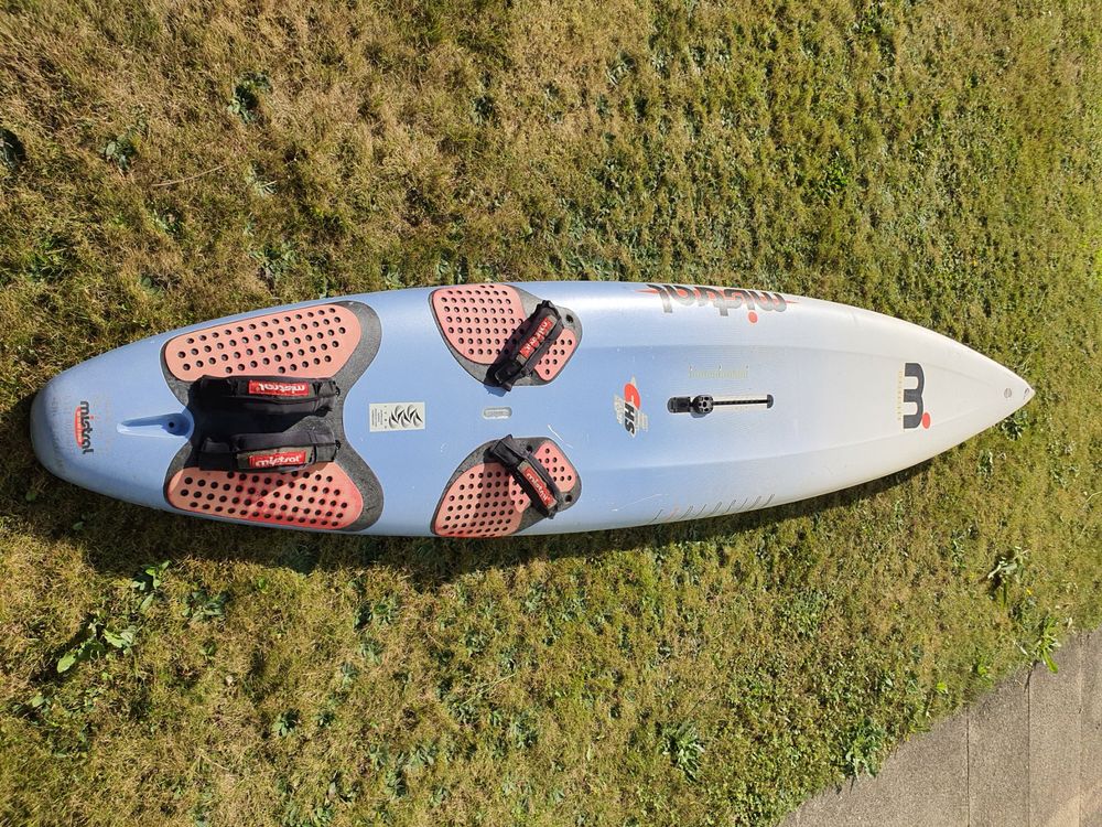 Windsurf Brett /Board Mistral Naish Hawaii 90L (Gebraucht) in Rothrist ...