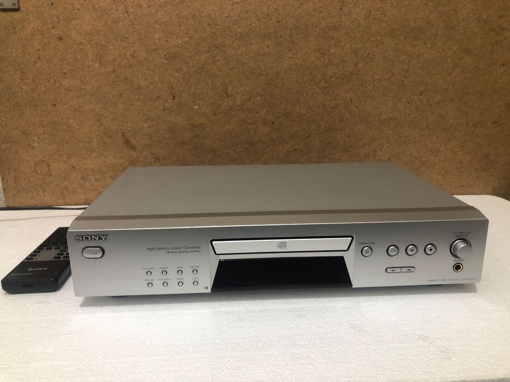 Sony CDP-XE570 CD-Player mit CD-Text (Gebraucht) in Biel-Bienne für CHF 90 – mit Lieferung auf ...