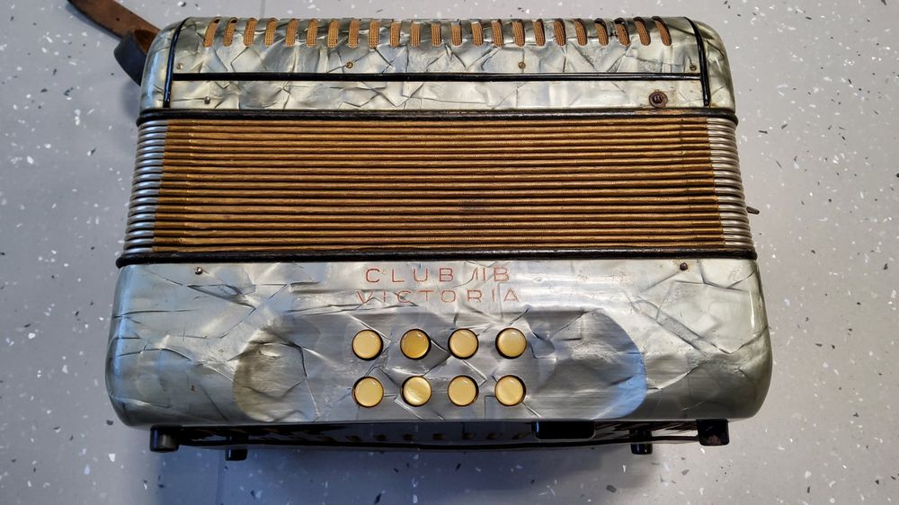 Accordéon Hohner CLUB II B | Kaufen auf Ricardo