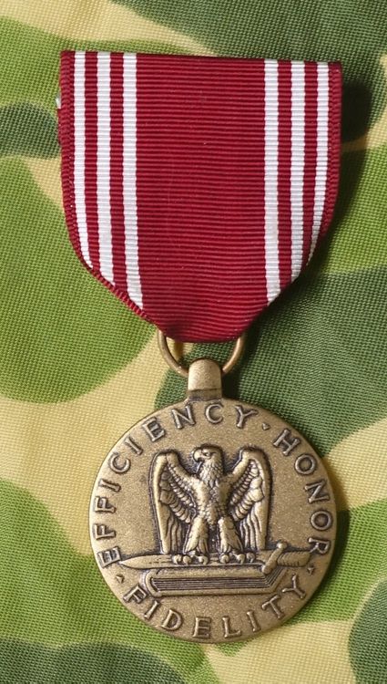 US Army Good Conduct Medal Medaille (Gebraucht) in Kappelen für CHF 10 ...