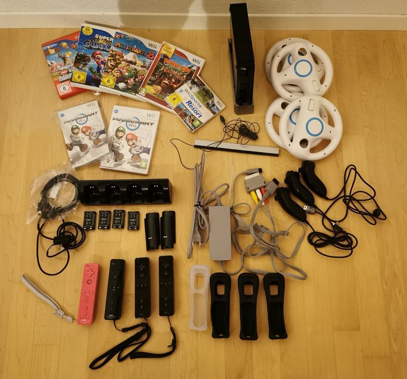 Nintendo Wii 1st Gen Megapack / 37 Teile (Gebraucht) in Ottikon b ...